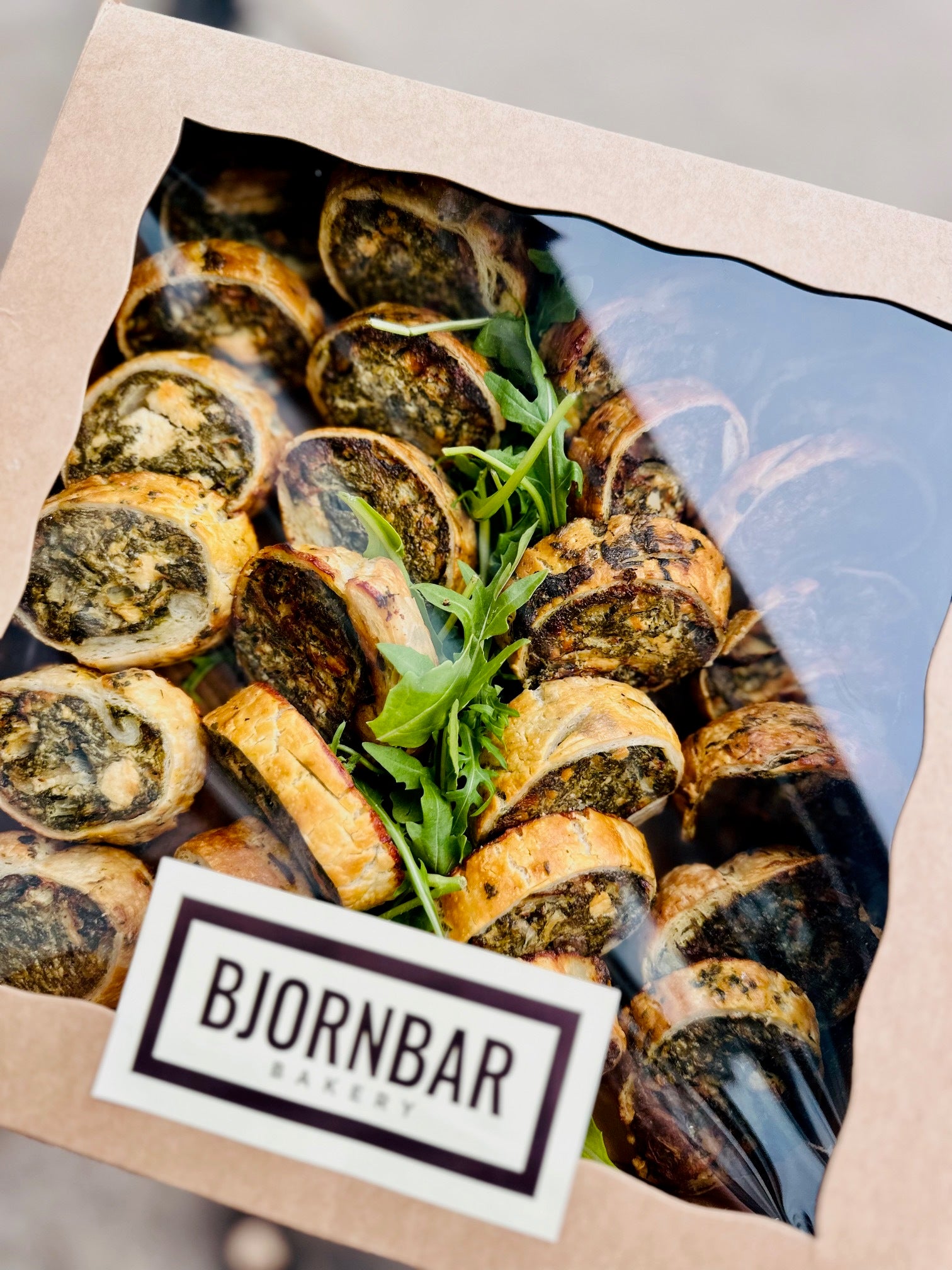 Mini Spinach Roll Box | BJORNBAR BAKERY